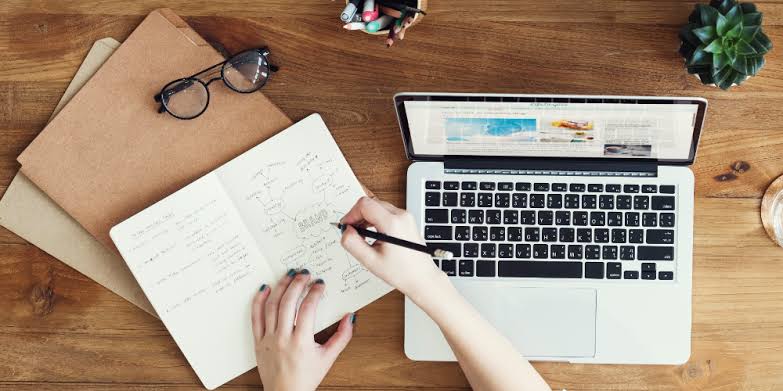 How to Build An Editorial Style Guide For Your Brand In 2021